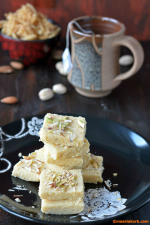 Kalakand Milk Burfi Recipe / Milk Cake Burfi - Masalakorb