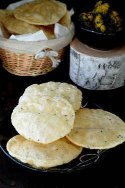 Bengali Luchi Recipe | Luchi | Maida Poori - Masalakorb