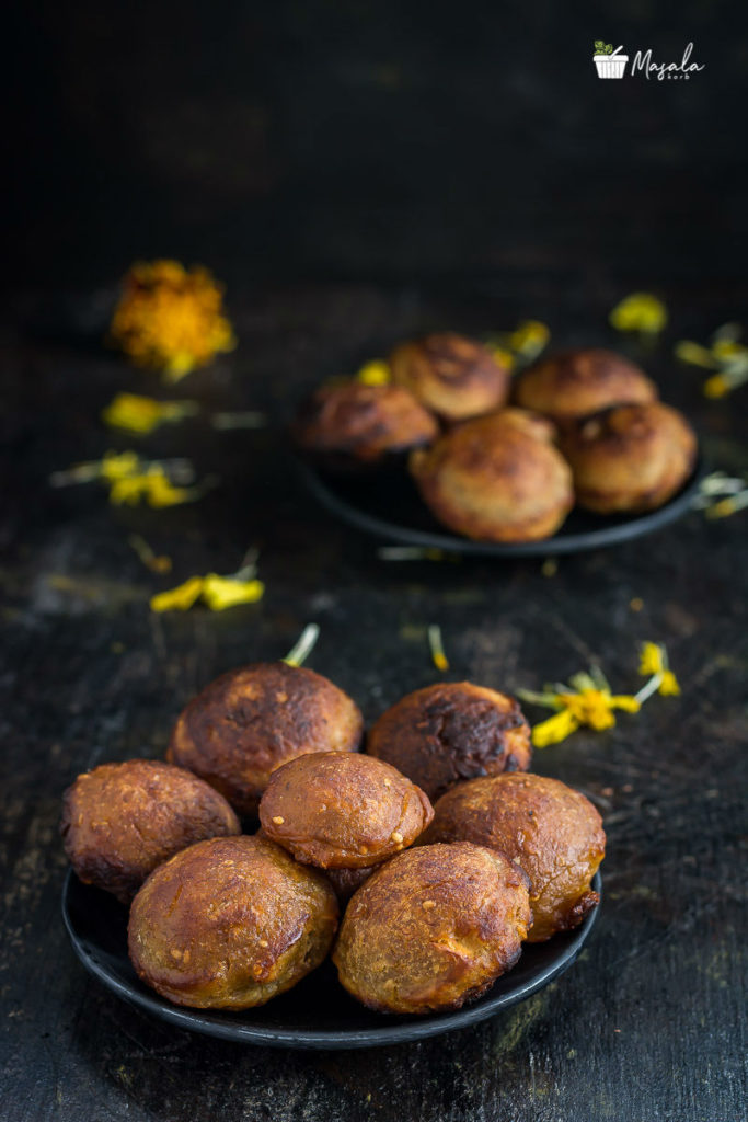 Kerala Unniyappam Recipe | Nei Appam | Banana Paniyaram - Masalakorb