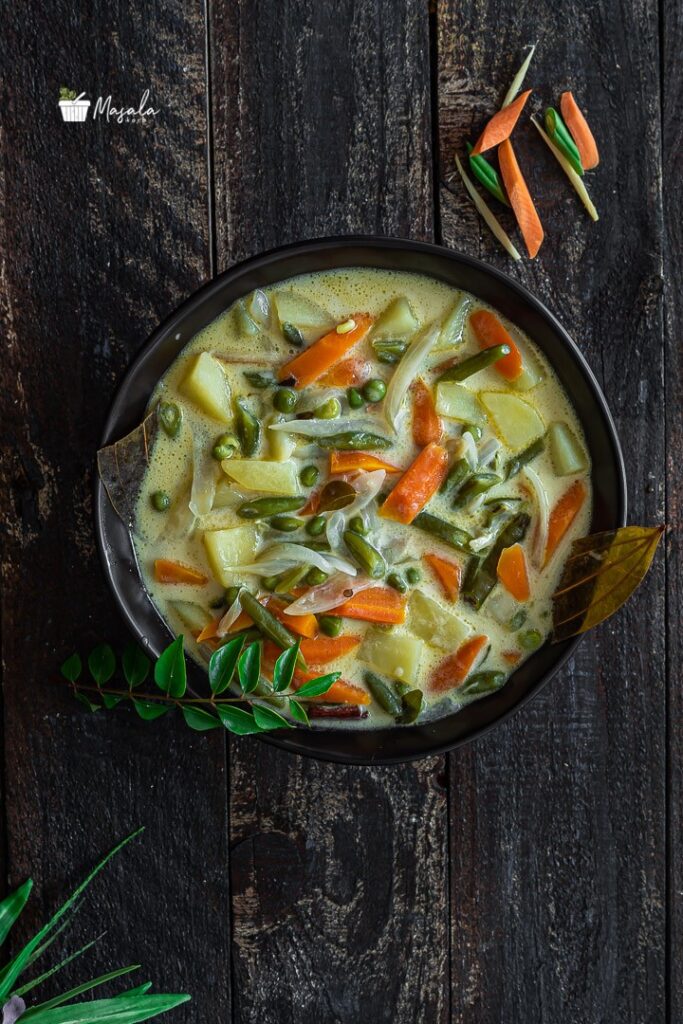 Kerala Vegetable Stew Recipe | Veg Stew for Appam (Ishtu) - Masalakorb