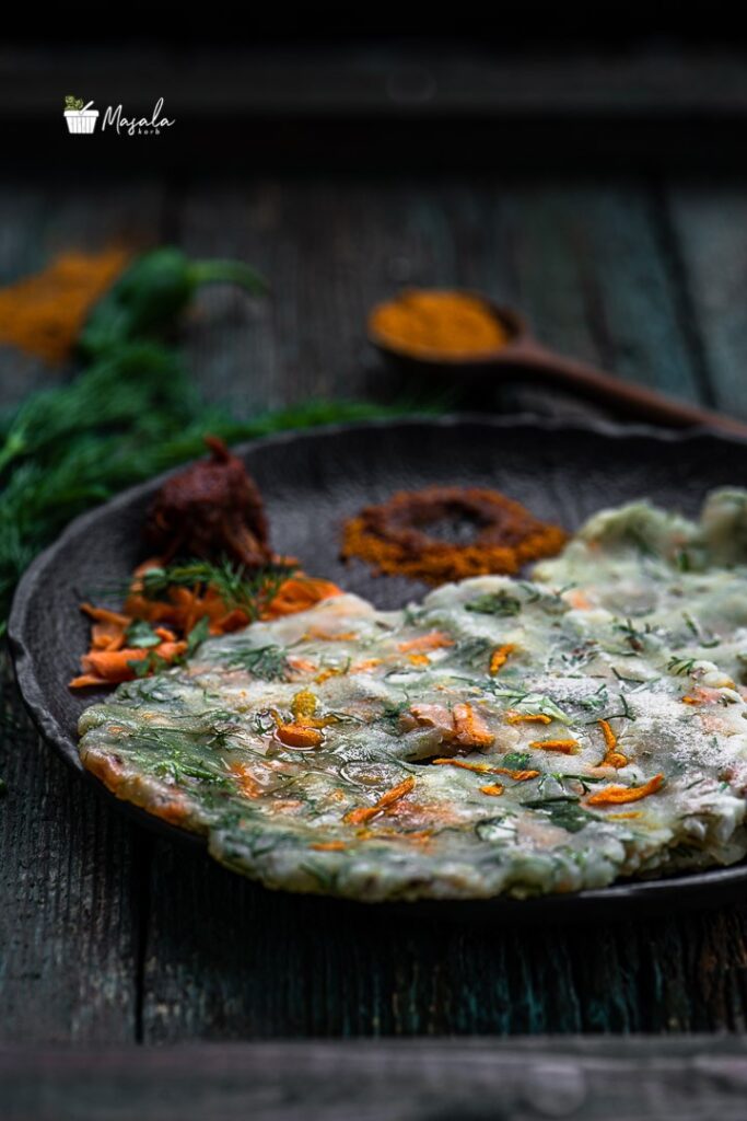 Masala Akki Roti - Karnataka Special | Rice Flour Roti Recipe - Masalakorb