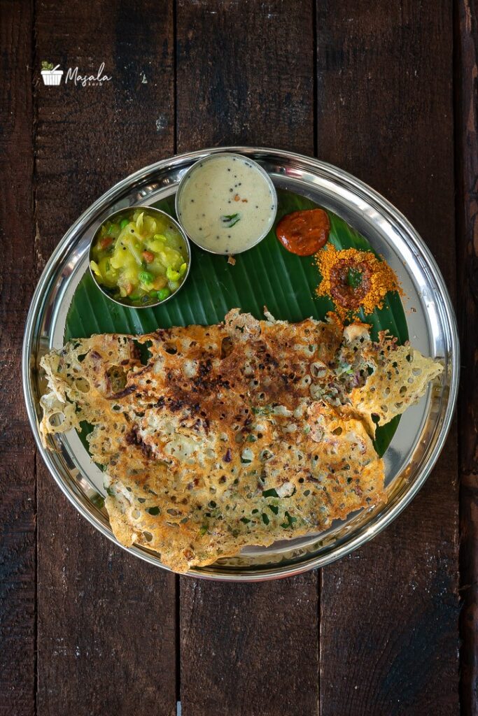 Instant Rava Dosa Recipe - Onion Rava Dosa | Suji Dosa - Masalakorb