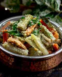 Easy Aviyal Recipe (Aviyal Recipe) - How to make Avial Curry - Masalakorb