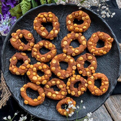 Chegodilu Recipe - Ring Murukku | Pappu Cheodilu (Chakodi)- Masalakorb